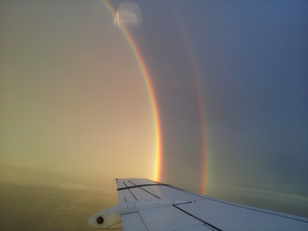 Spectacular Rainbow Seen from the Airplane - Travel Moments In Time ... Spectacular Rainbow Seen from the Airplane - Travel Moments In Time ...